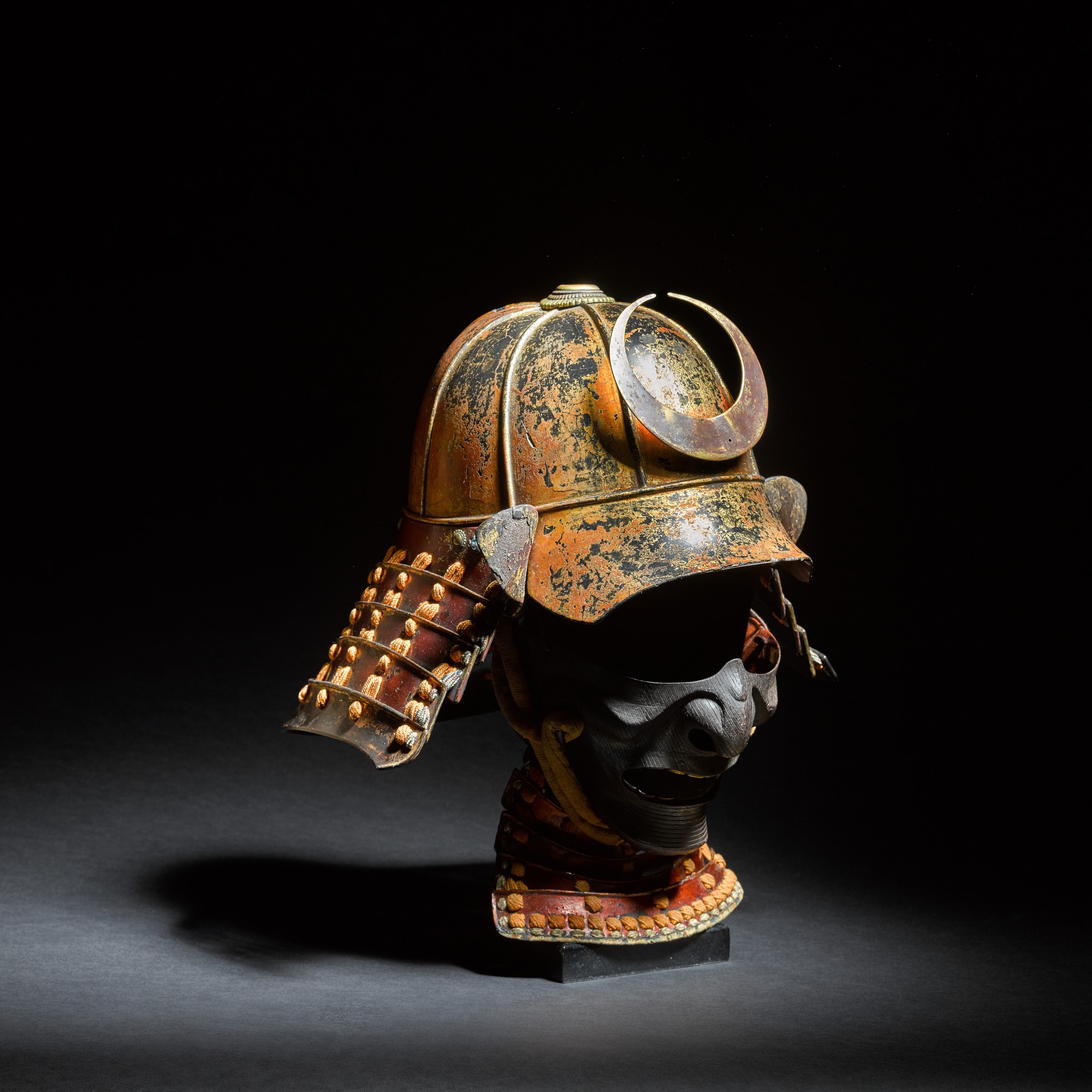 A rare toppai-nari kabuto [high-sided helmet] | Edo period, 18th ...